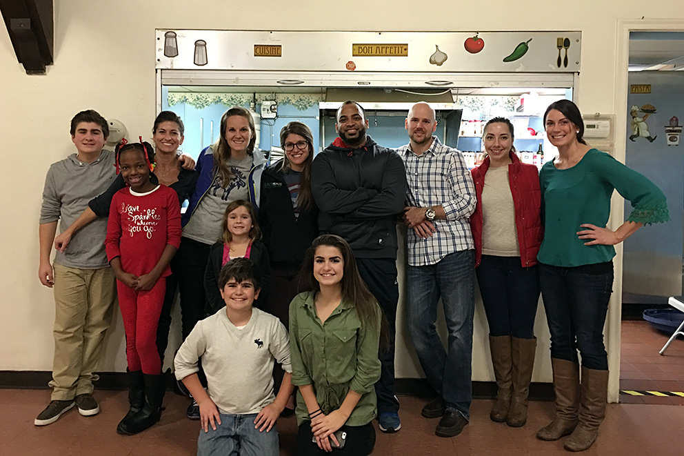 Michigan DO organizes Thanksgiving dinners for community