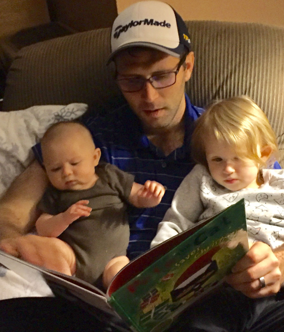 I became a dad during medical school. Here's how I survived.