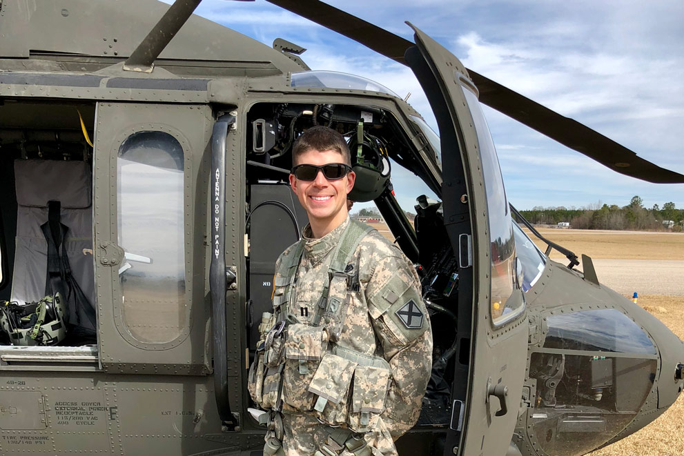 He's a fourth-year med student—and a Black Hawk helicopter pilot - The DO
