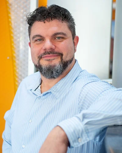 Q&A: OMM specialist discusses academia, prison medicine and AI in ...